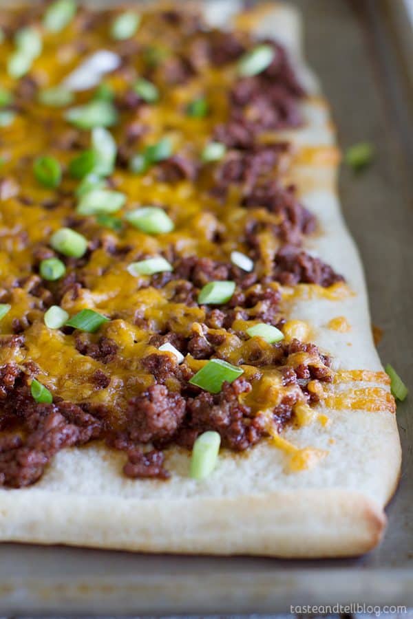 BBQ Beef Pizza - Taste and Tell