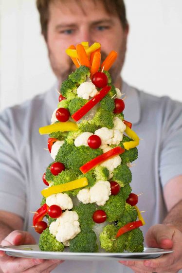 Veggie Christmas Trees + Bacon Chive Ranch Dip - Taste and Tell