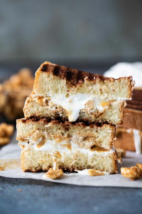 How to Make a Fluffernutter Sandwich - Taste and Tell