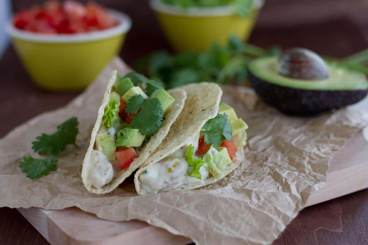 Creamy Cilantro Chile Chicken Tacos - Taste and Tell