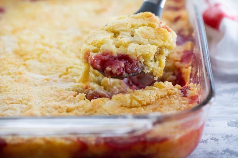 Dump Cake Recipe - Only 4 Ingredients! - Taste and Tell