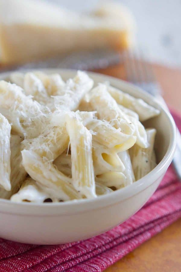 Tami's White Sauce - Easy Alfredo Sauce Recipe - Taste and Tell