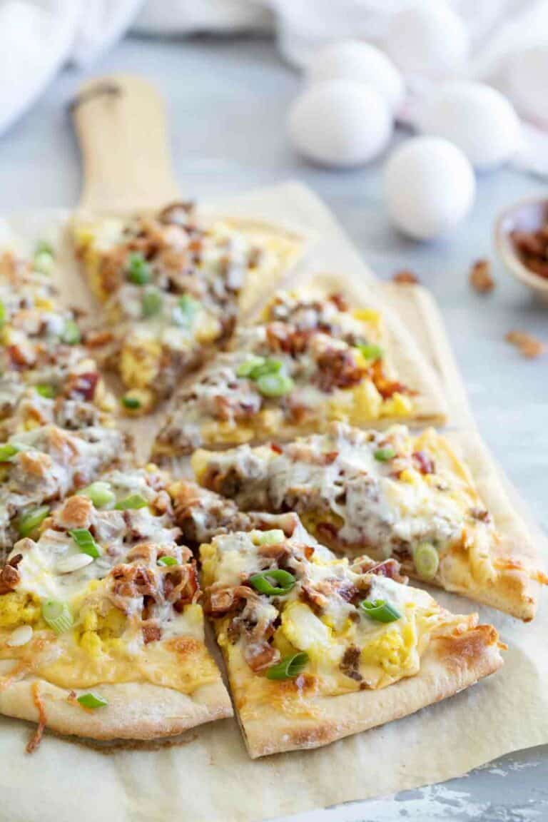 Breakfast PIzza - Great for Breakfast or Dinner - Taste and Tell