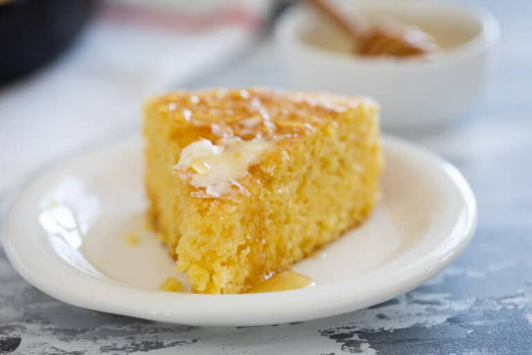 Cornbread Recipe - Taste and Tell