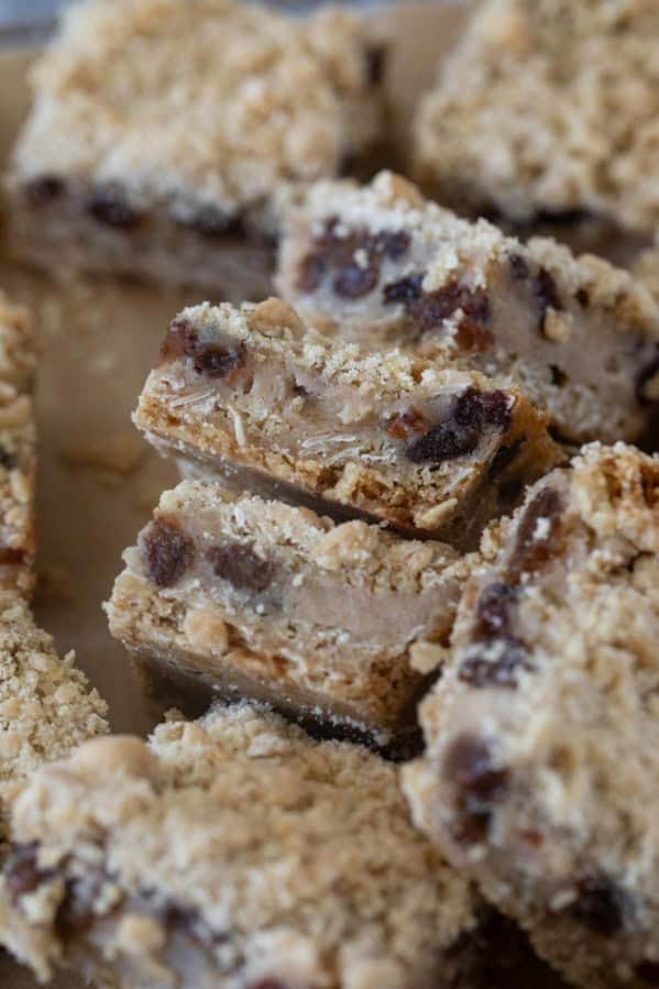 Oatmeal Raisin Bars - Taste and Tell