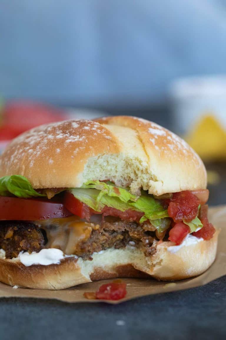 Easy Weeknight Taco Burgers - Taste and Tell
