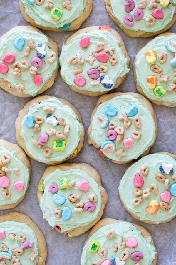 Lucky Charms Cookies - Taste and Tell